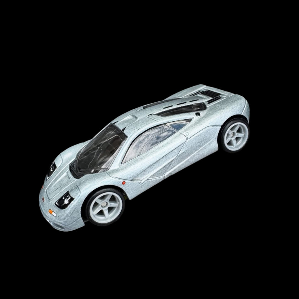 Hot Wheels Premium 2025 Le Mans 90’s Holy Trinity Diorama Box Set (JBM ...